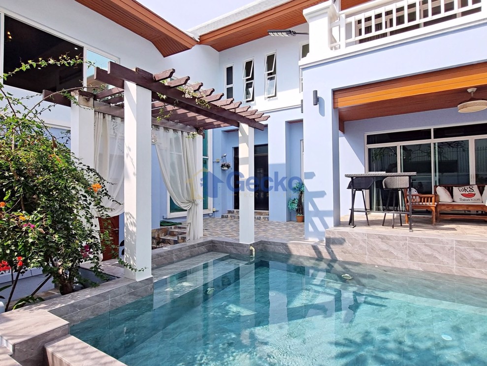 4 Bedrooms House Pratumnak H013123